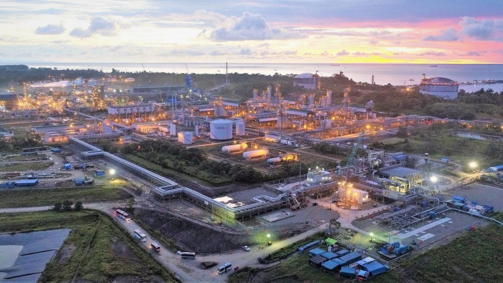 bp opens compressors tender for Tangguh EGR-CCUS project