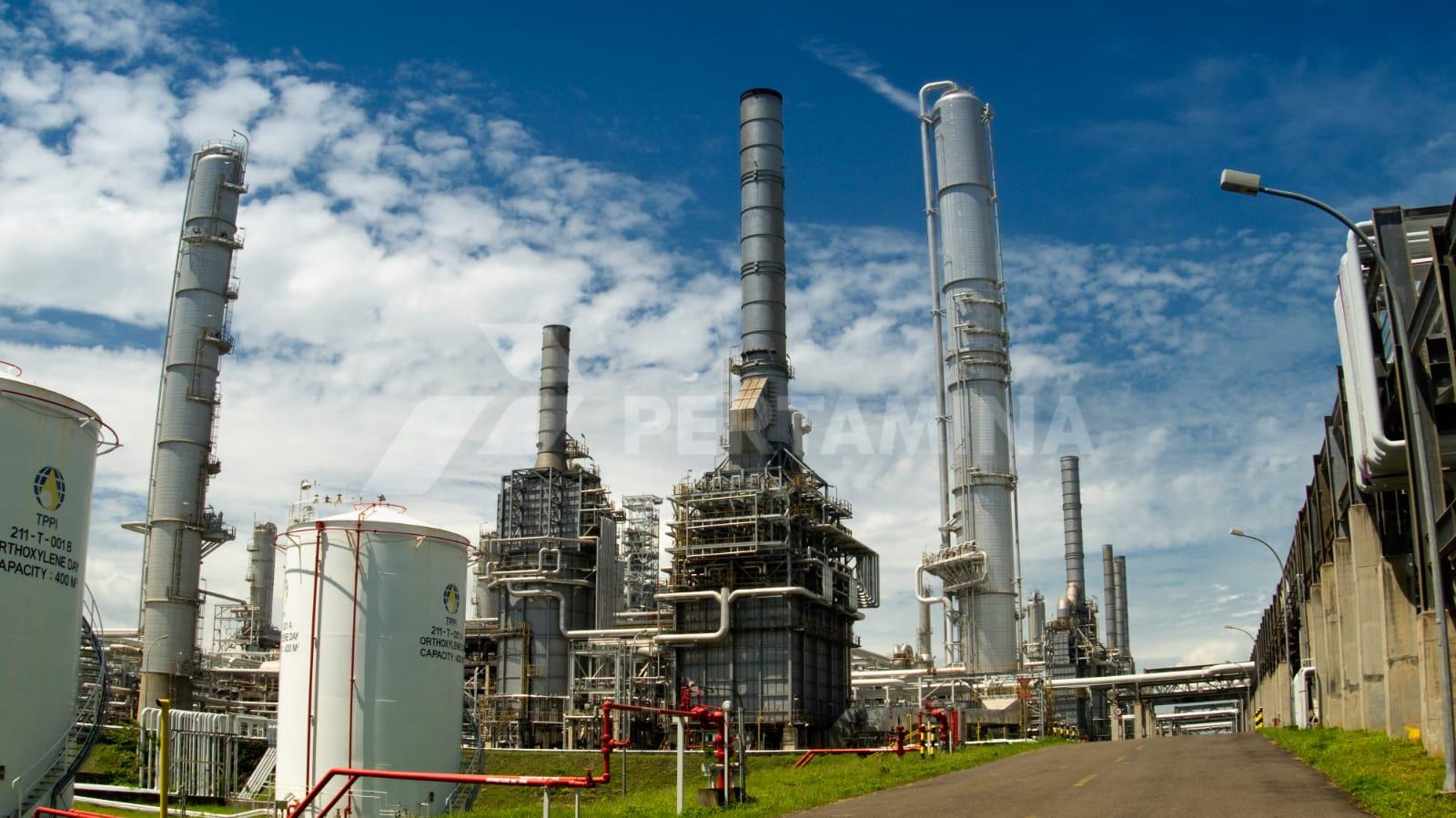 Pertamina targets Tuban Refinery FID in December - Pertamina targets ...
